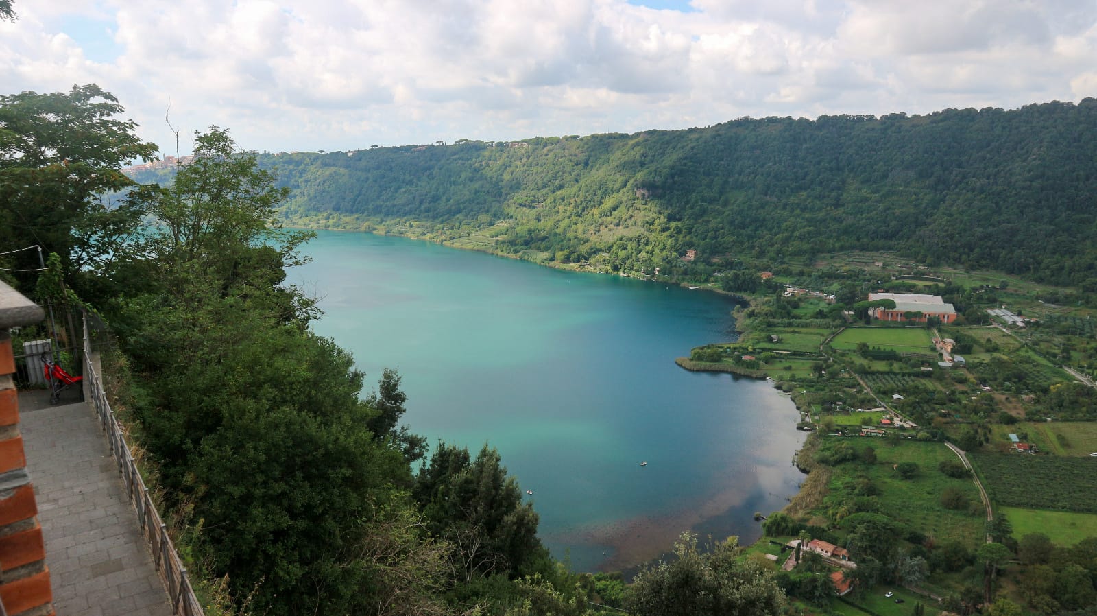 Tutte le cose da vedere a Nemi, borgo delle fragole dei Castelli Romani ...